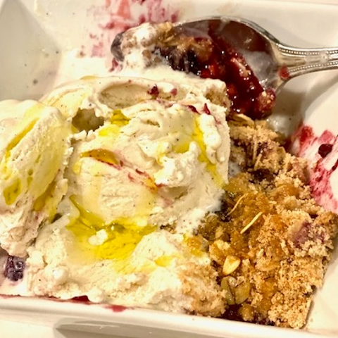 Fresh Mixed Berry Cobbler – The Olive Groove